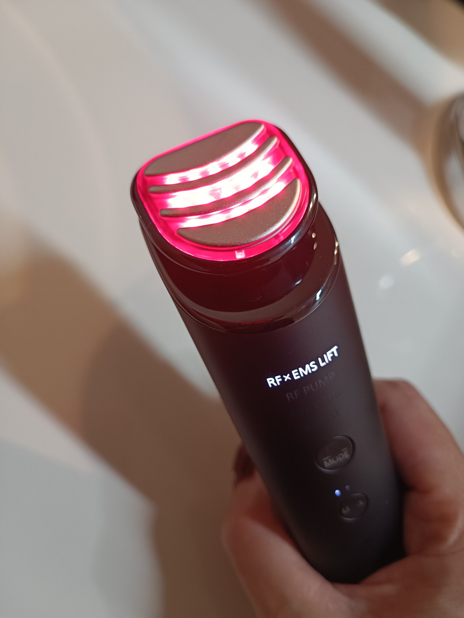 Panasonic / バイタリフト RF EH-SR85の公式商品情報|美容 Panasonic / バイタリフト RF EH-SR85の公式商品情報|美容